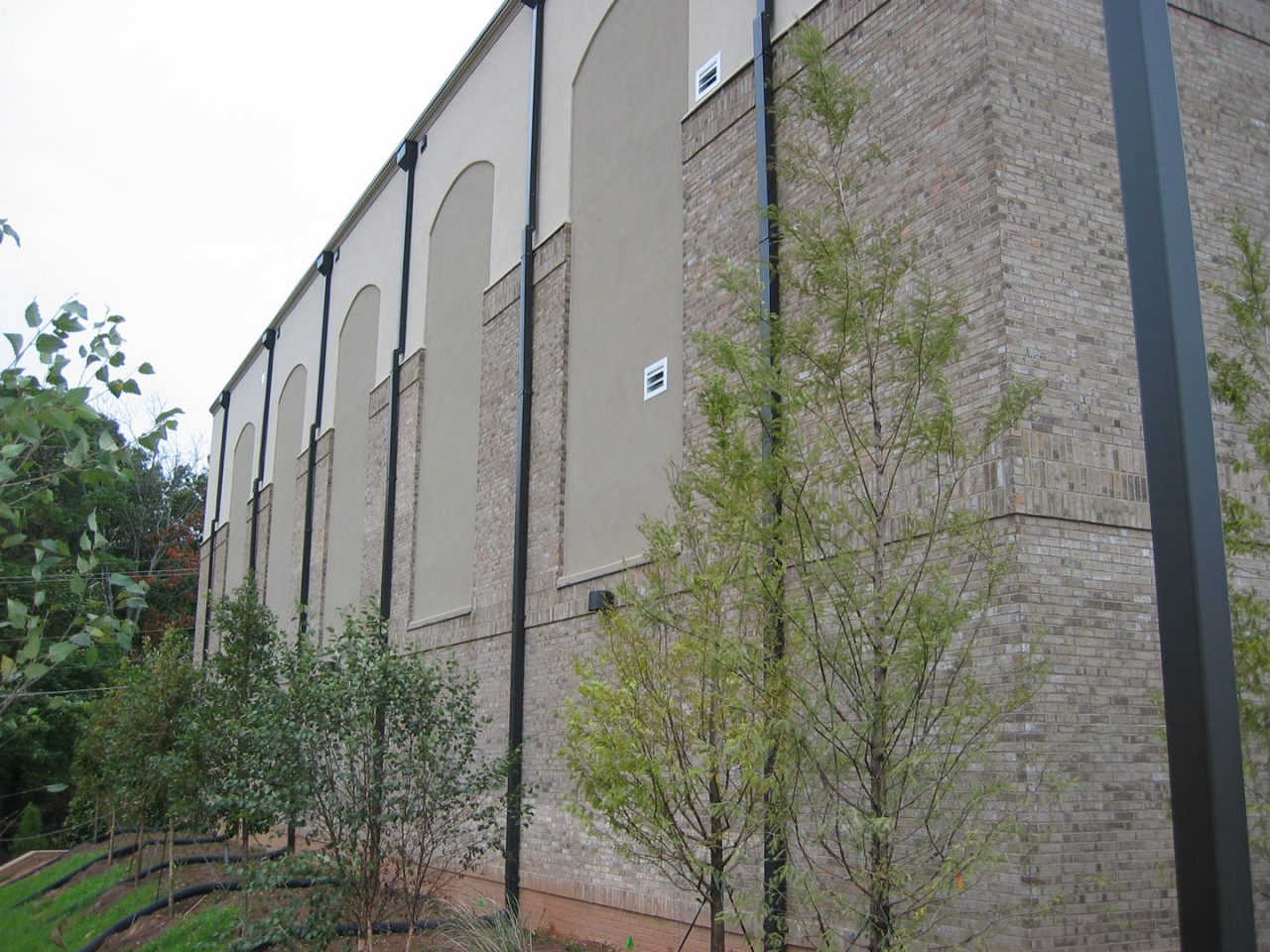 Side Facade | Joe N Guy Co